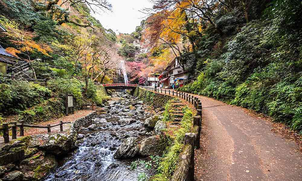 Minoo Park Travel Info - Easy Travel Japan